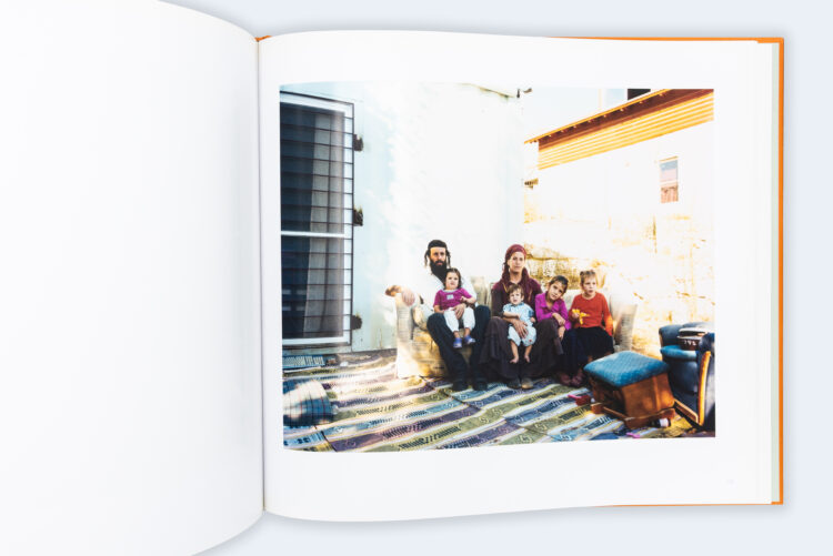 Settlement – Nick Waplington – Peinture Fraiche